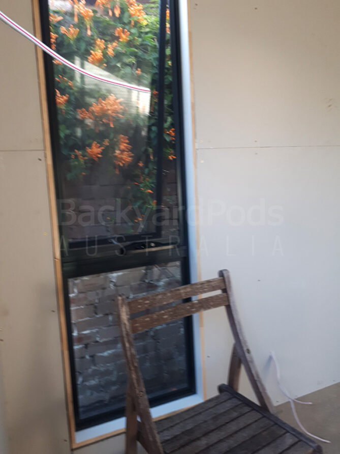 Custom-sized backyard pod 2.6m x 4.3m for hobbies at Erskineville ...