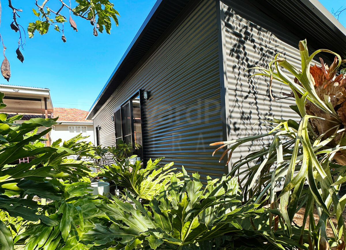 Multi-purpose granny flat Brisbane QLD 4m x 11m with eaves in Everton ...